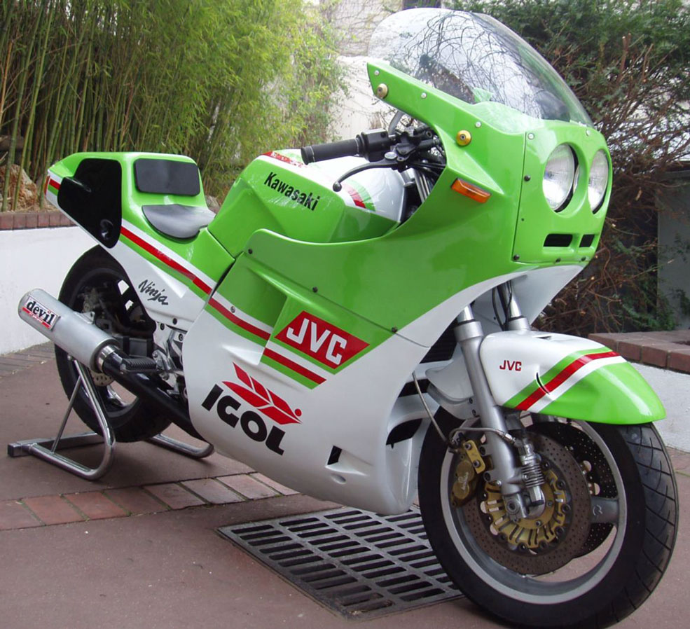 GODIER GENOUD ZR 1100 n° 142 - Endurance Replica Godier Genoud - KB ...