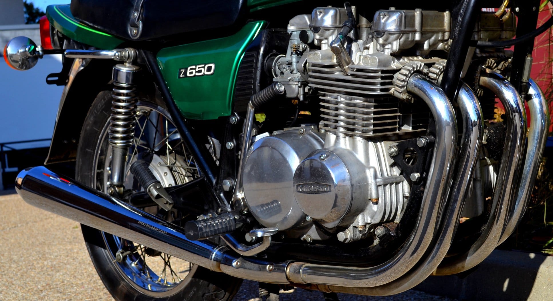 Kawasaki Z650 B1 1977 : l'aînée de la famille Z650 de 1968 à nos jours ...