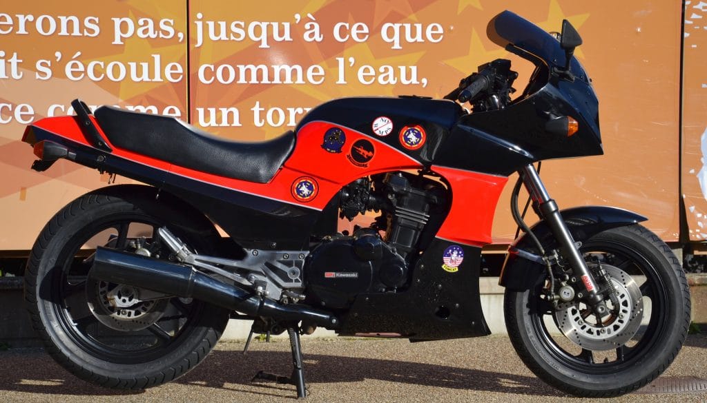 Kawasaki GPZ 900 Ninja "Top Gun" by KB Style KAWASAKI - KB Style : we ...