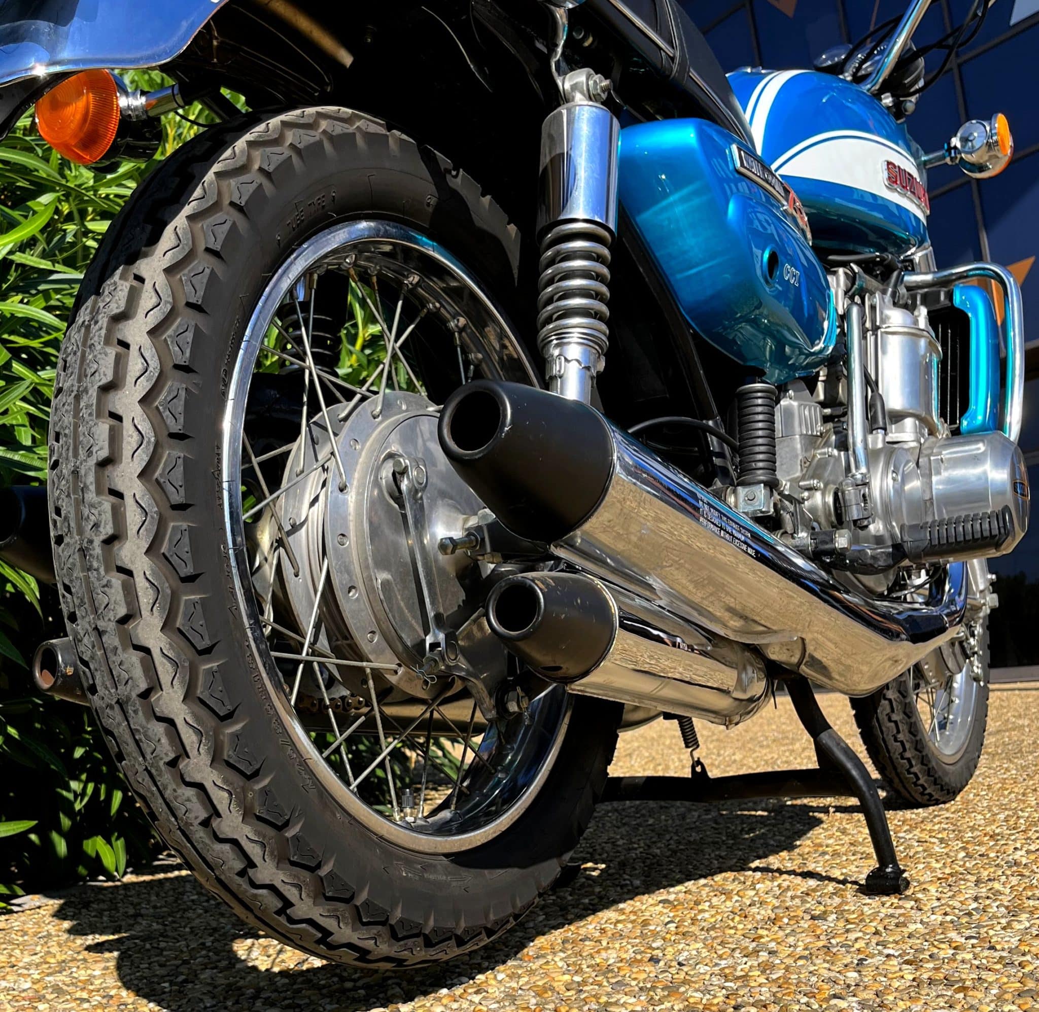 SUZUKI GT 750 1972 Suzuki - KB Style : we are classic, but...